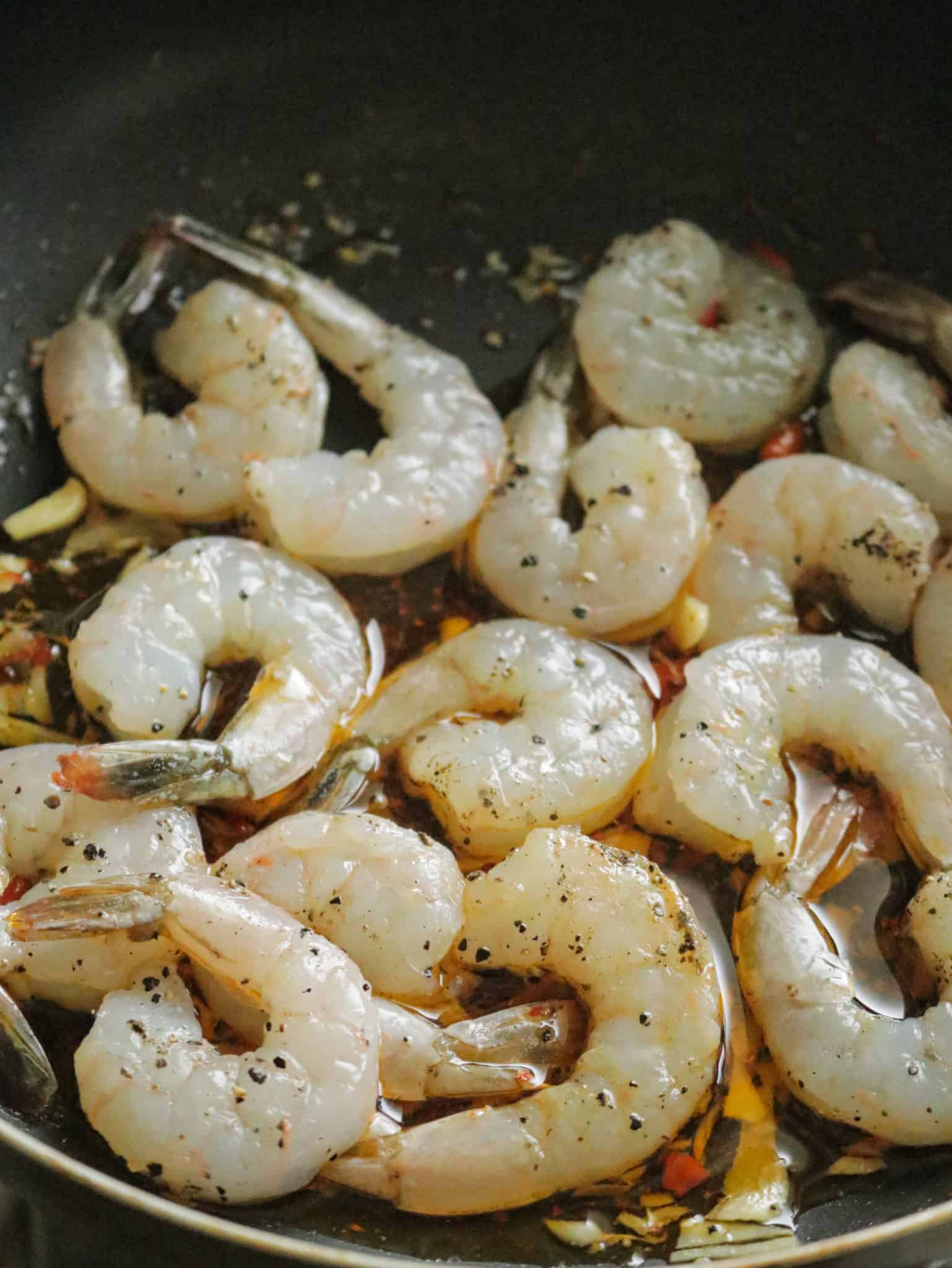 Pil pil prawns(gambas pil pil)in 15 minutes. - THE SEAFOOD BLOG